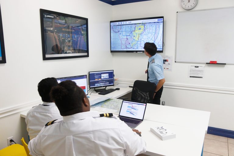 EASA Professional Courses – Flying Academy | Professional Pilot Training